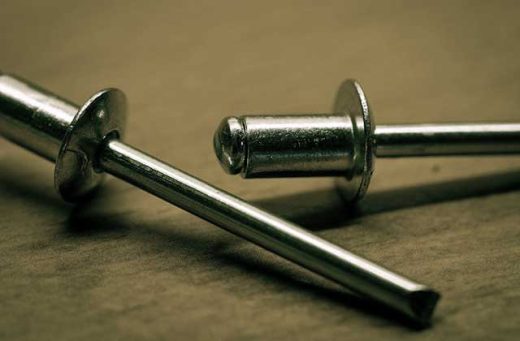 Comment enlever un rivet